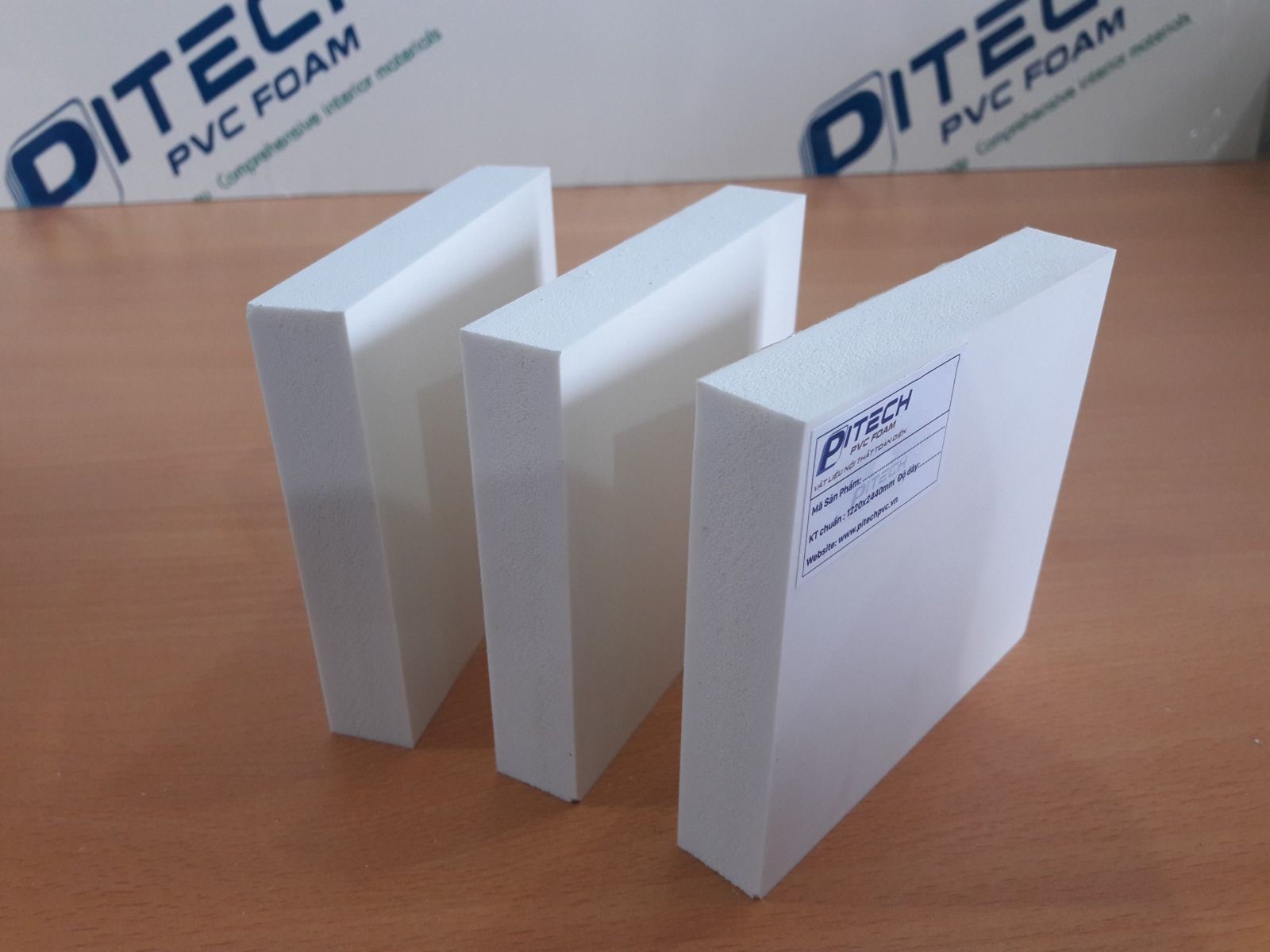 CUNG CẤP NHỰA TẤM PVC ĐÀ NẴNG SỐ LƯỢNG LỚN